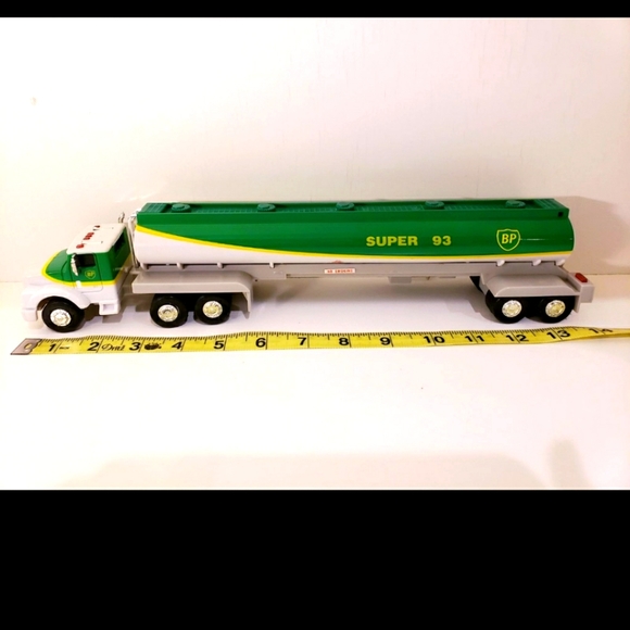 bp | Accessories | Vintage 994 Limited Edition Bp Toy Tanker Truck ...